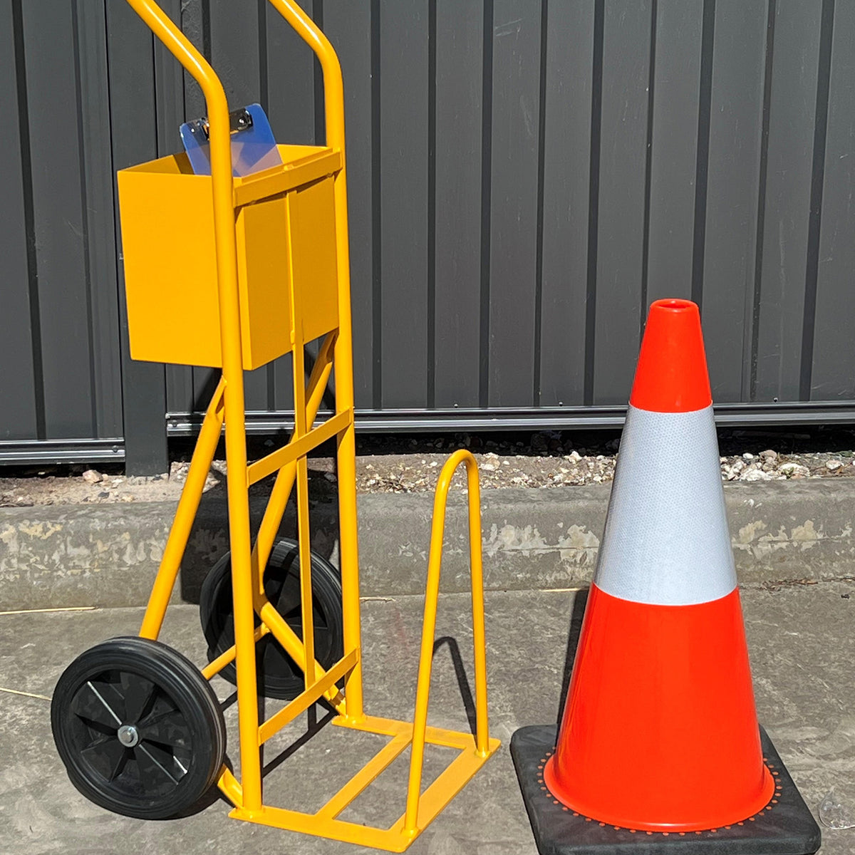 Safety Dip Trolley Complete – Franks Stationery